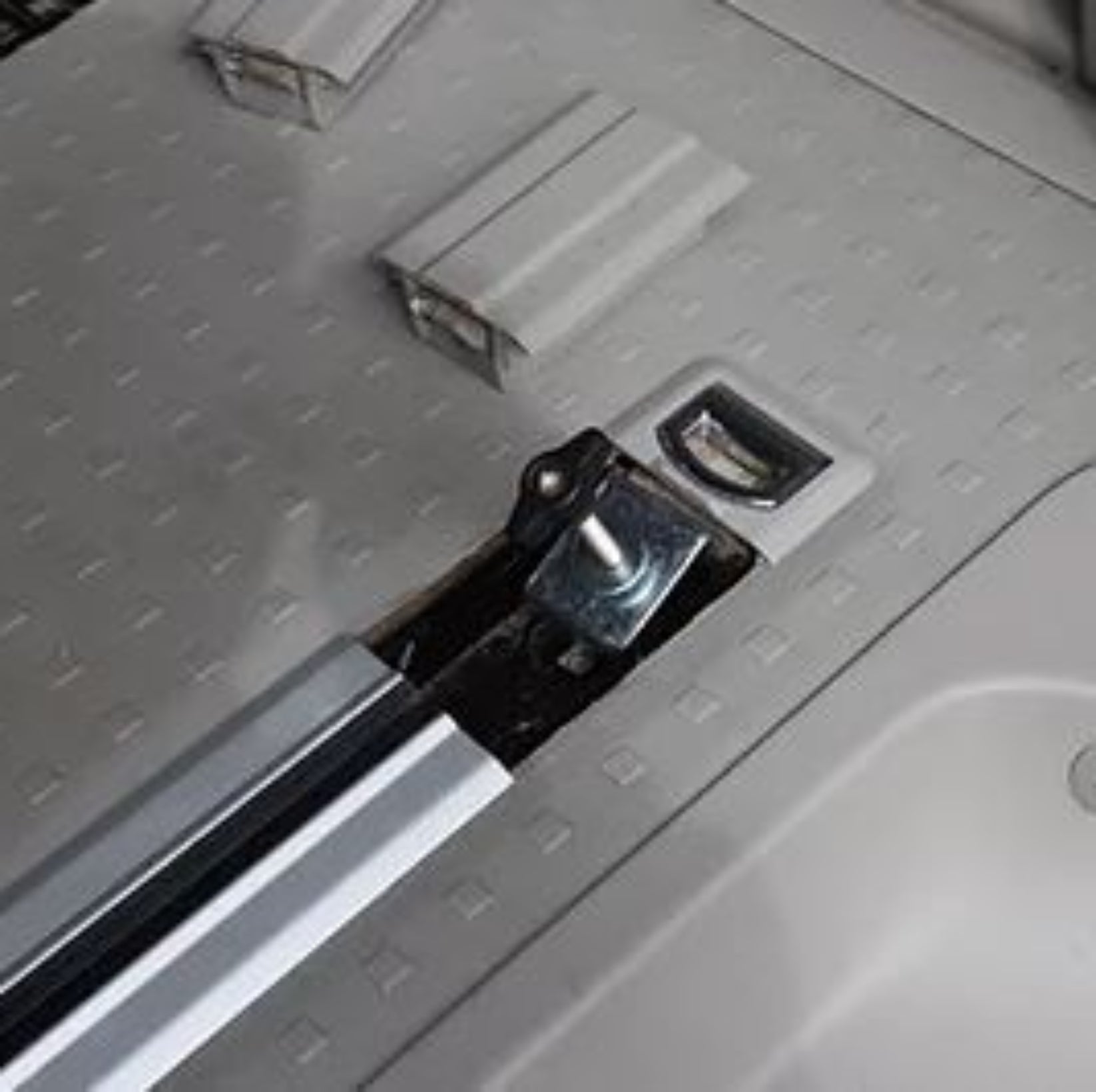 Fixings for Vehicle Sliding Rails – Vangear UK