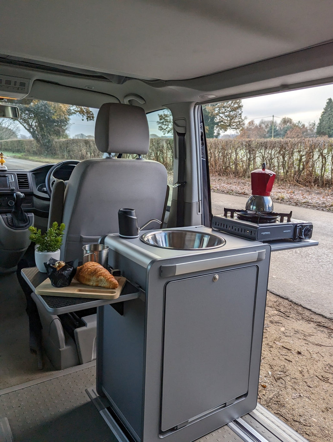 E. Campervan Tables & Storage Pods for campervans with fitting kits ...